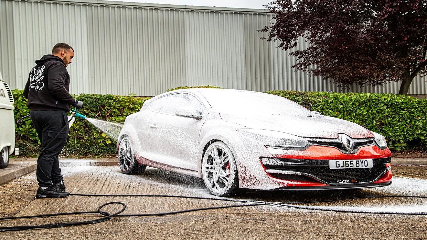 Learn Full Car Detailing | Beginner’s Step-by-Step Guide